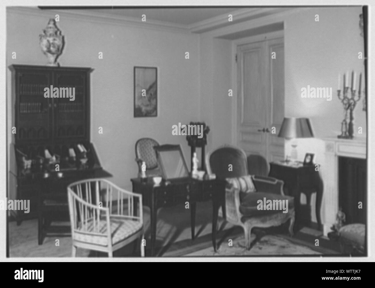 Mrs. Paul Renshaw, residence at 620 Park Ave., New York City Stock ...