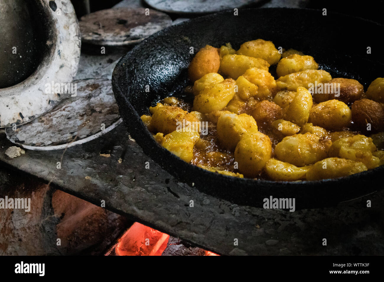 Cook stove guatemala hi-res stock photography and images - Alamy