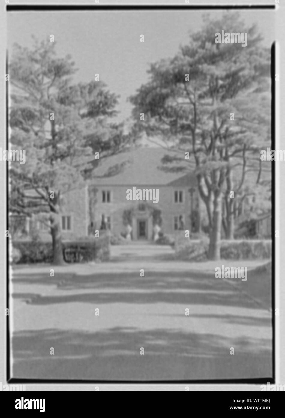 Mrs. R. Boyer-Miller, Penguin Hall, residence in Wenham, Massachusetts ...