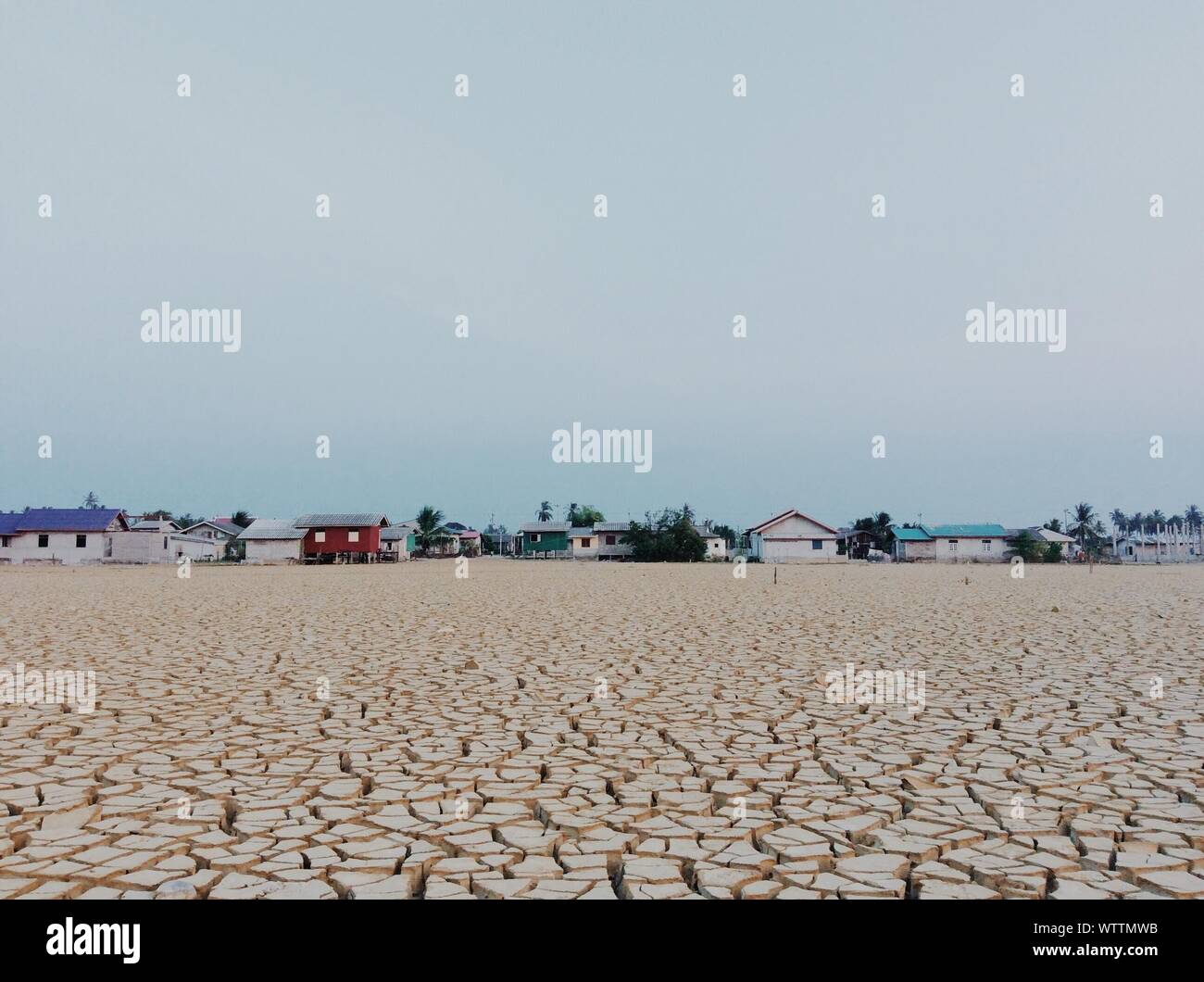 Drought land hi-res stock photography and images - Alamy
