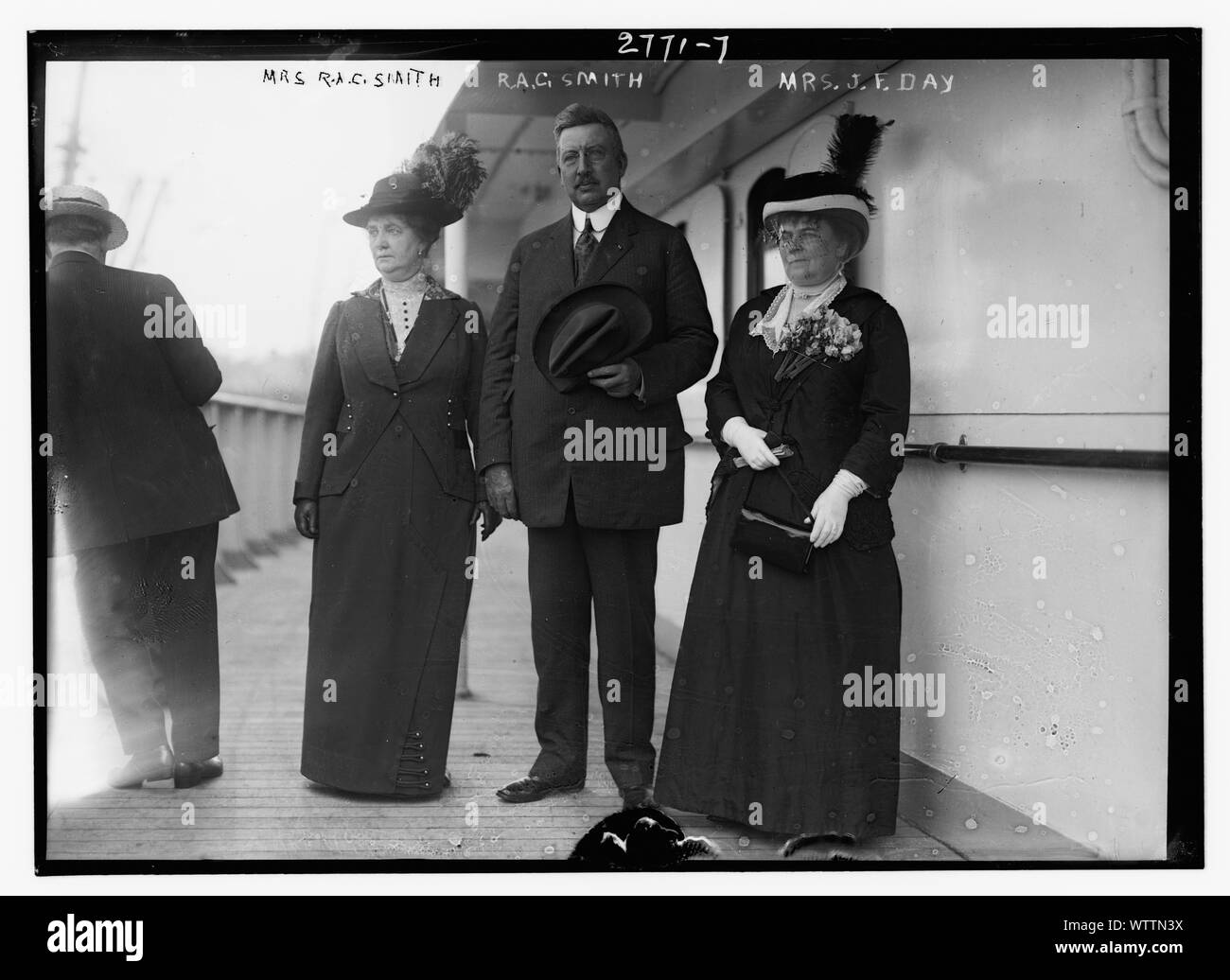 Mr r a Cut Out Stock Images & Pictures - Alamy