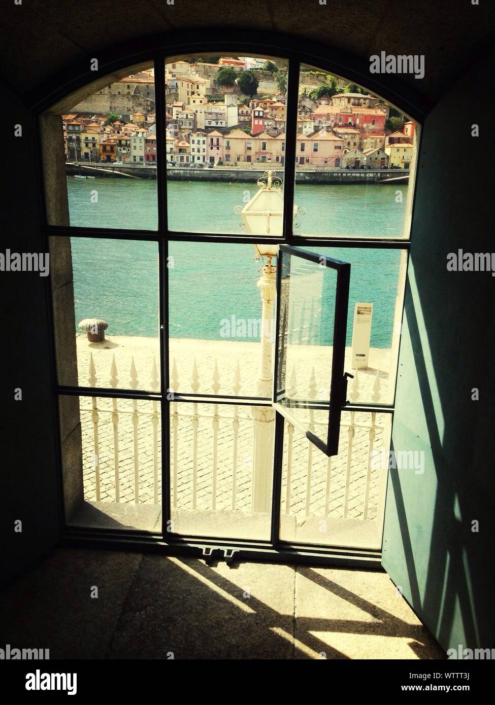 Metal Frame Window High Resolution Stock Photography and Images - Alamy