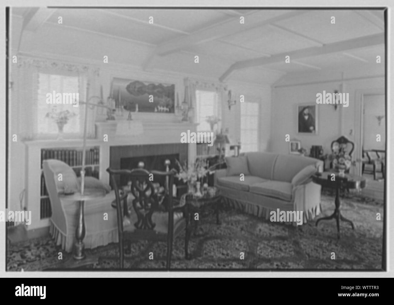 Mrs. Robert Osburn, residence on Deer Park Rd., New Canaan, Connecticut ...