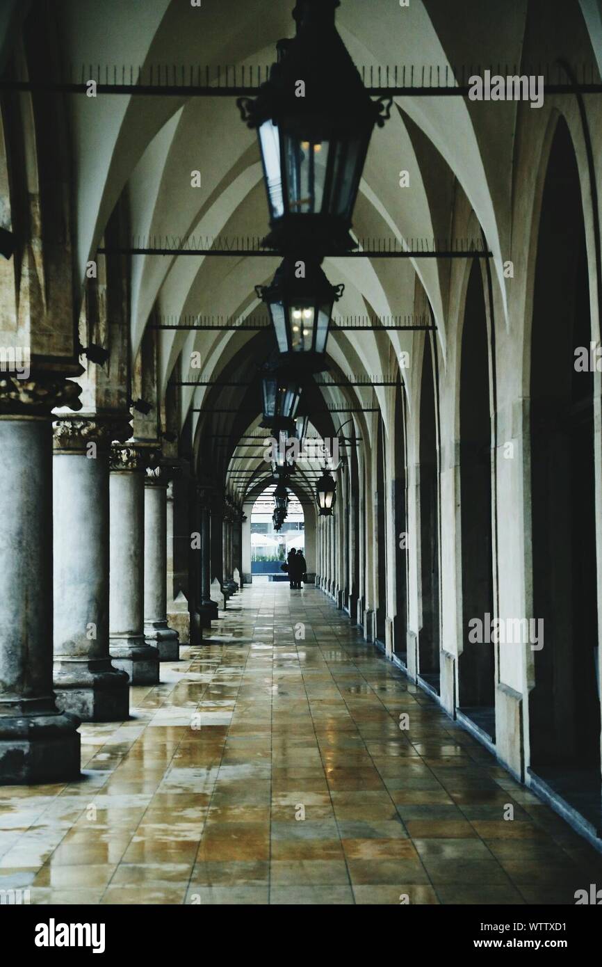 Old tiled corridor floor hi-res stock photography and images - Alamy