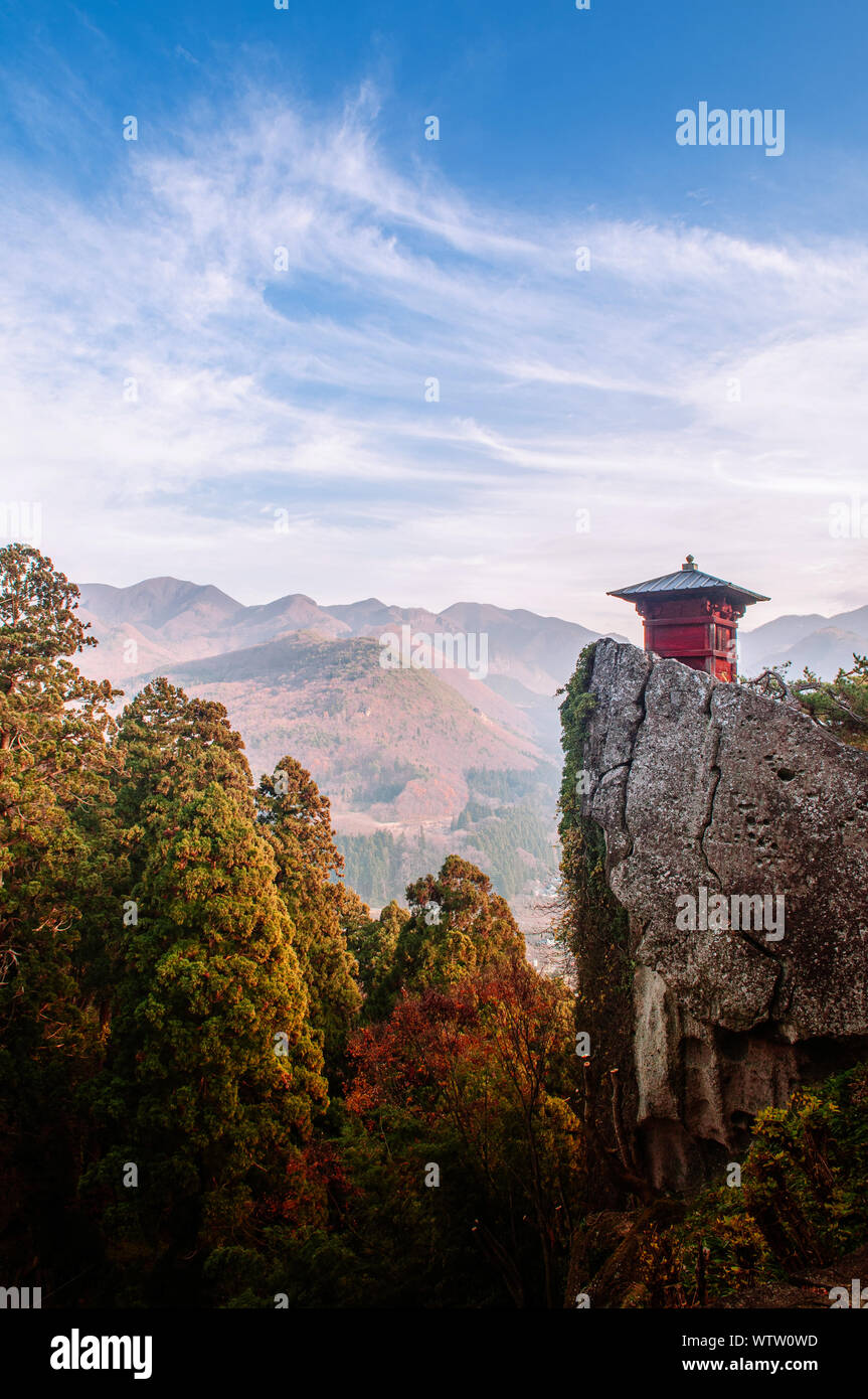 Yamadera hi-res stock photography and images - Alamy