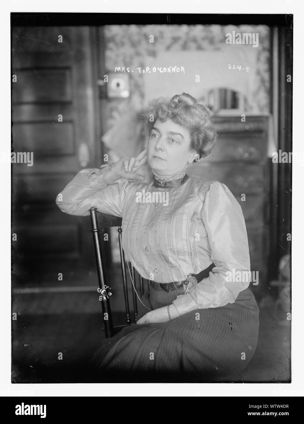 T p o’connor hi-res stock photography and images - Alamy