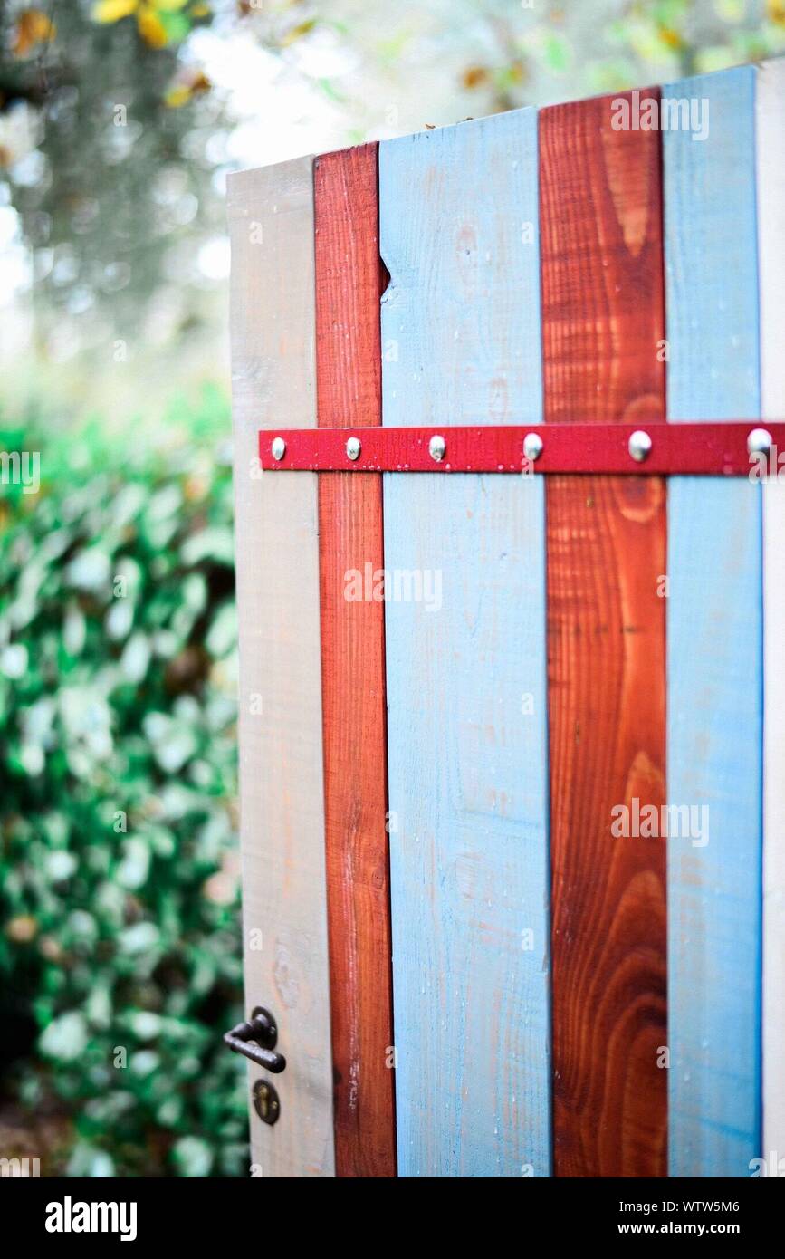 Wood open door hi-res stock photography and images - Alamy