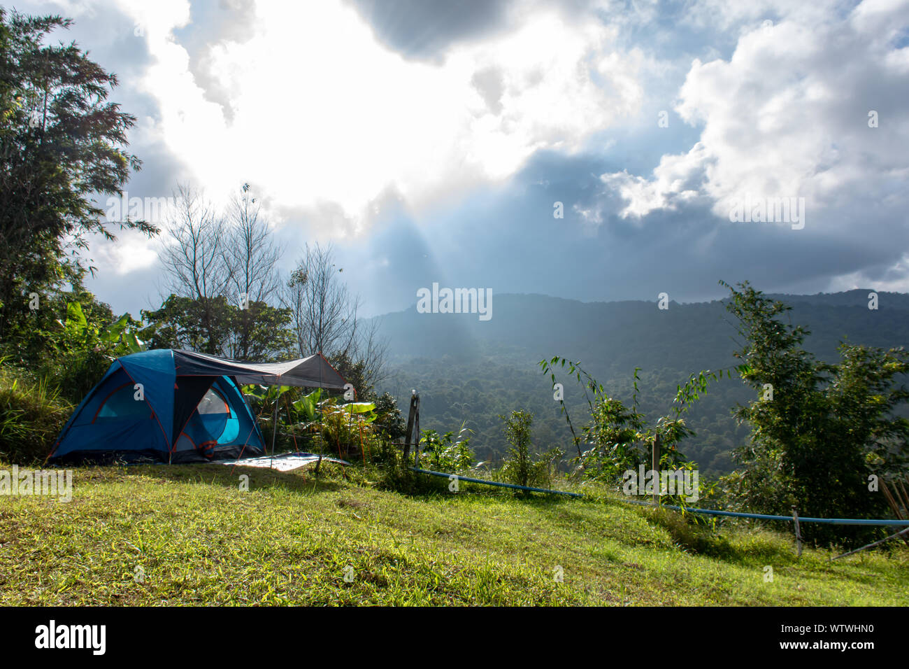Tent views hi-res stock photography and images - Alamy