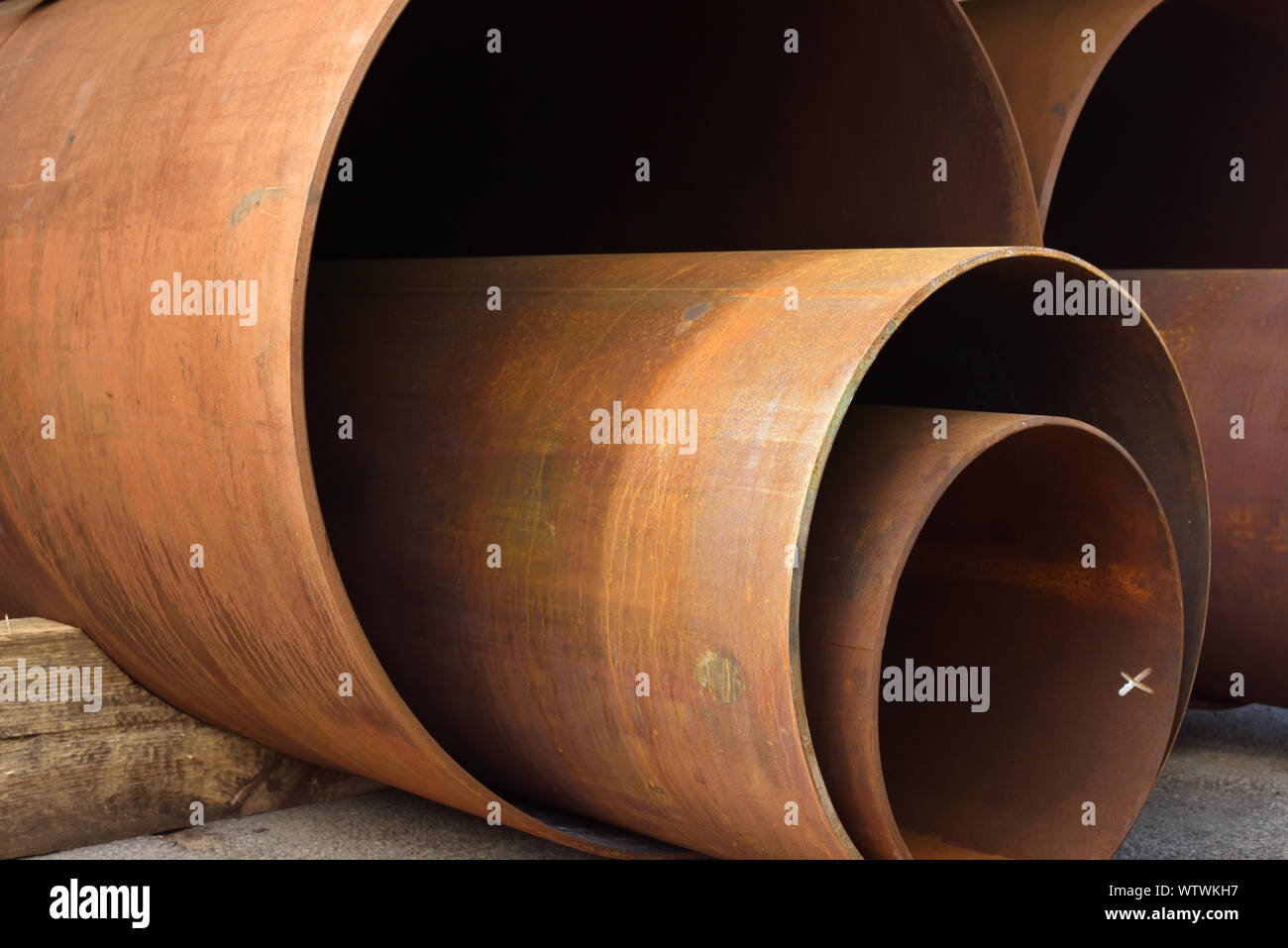 Large rusty water pipe corrosion hi-res stock photography and images ...