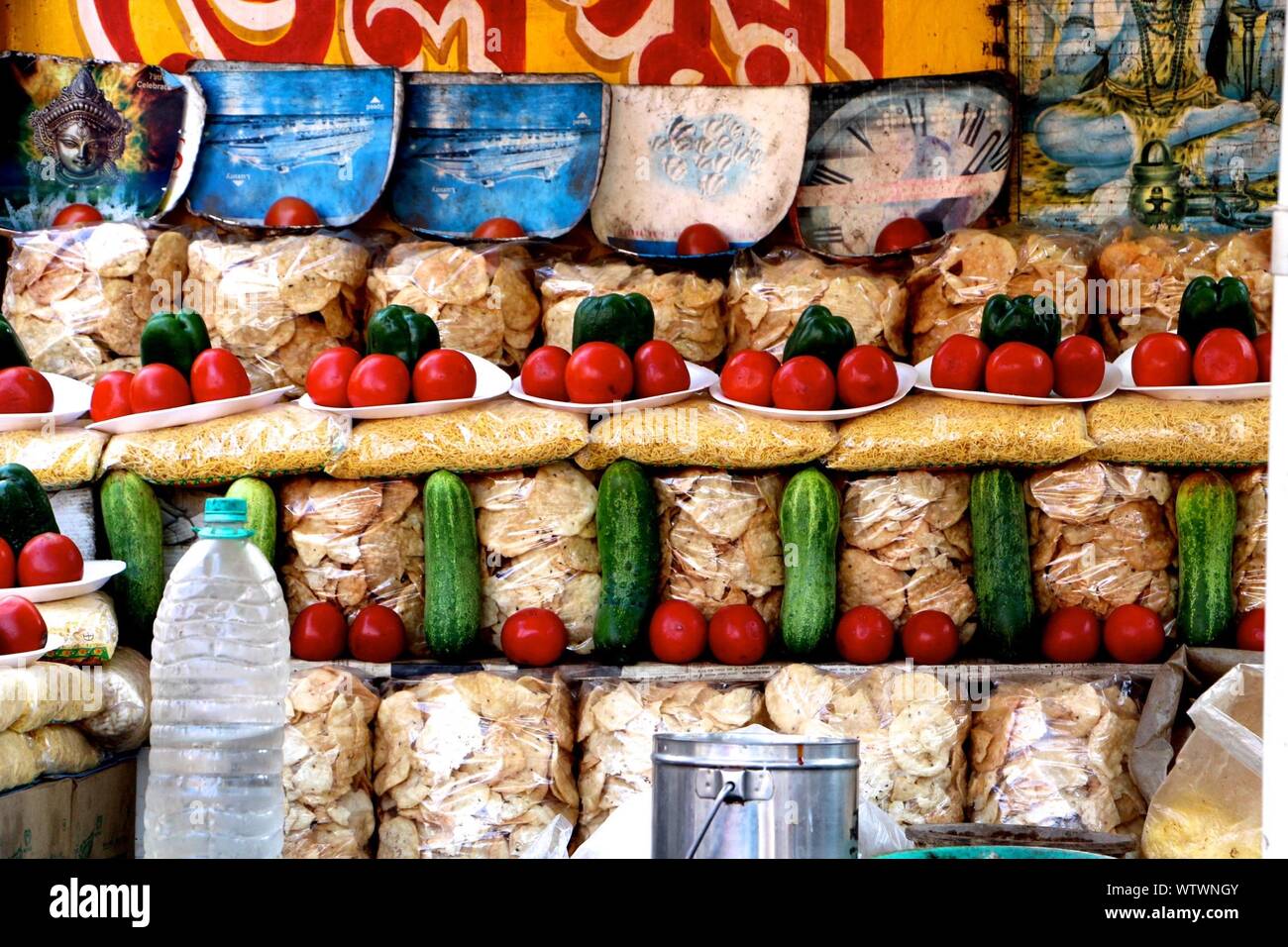 Chaat Stall High Resolution Stock Photography and Images - Alamy
