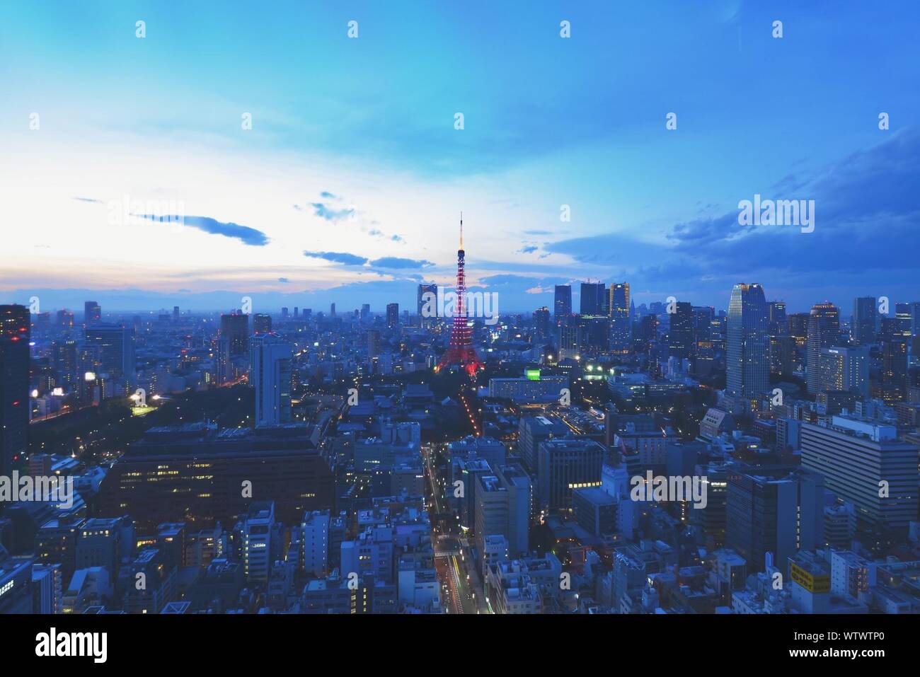 Japanese modern buildings hi-res stock photography and images - Alamy