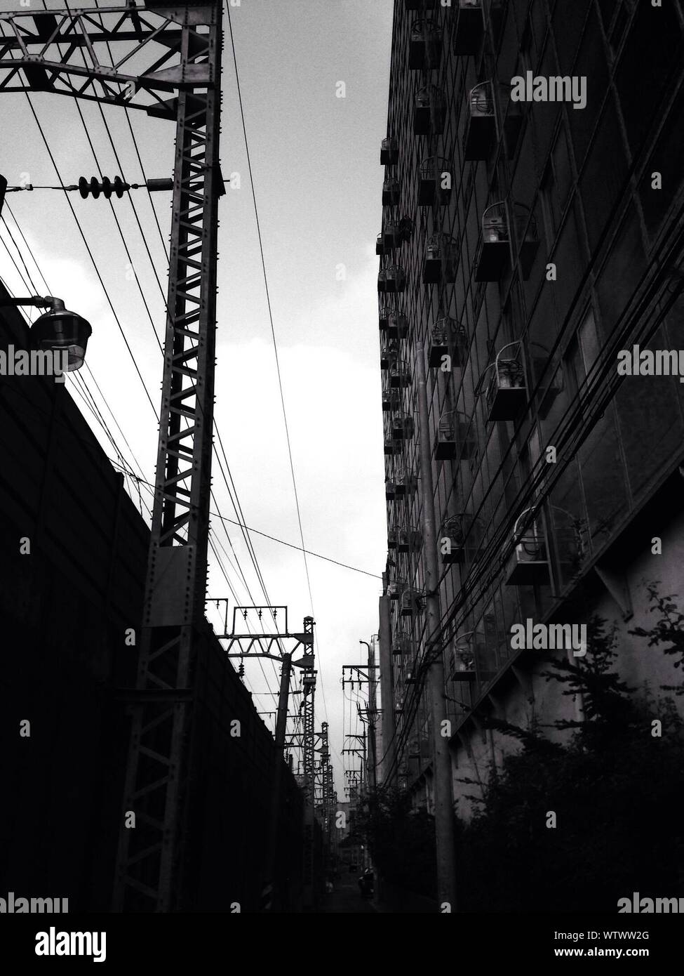 Train house hi-res stock photography and images - Alamy
