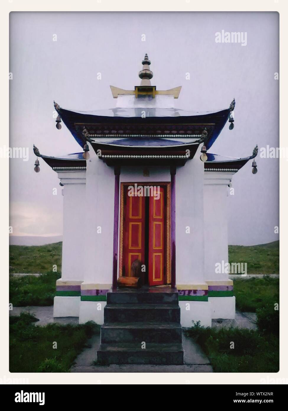 Traditional structure hi-res stock photography and images - Alamy