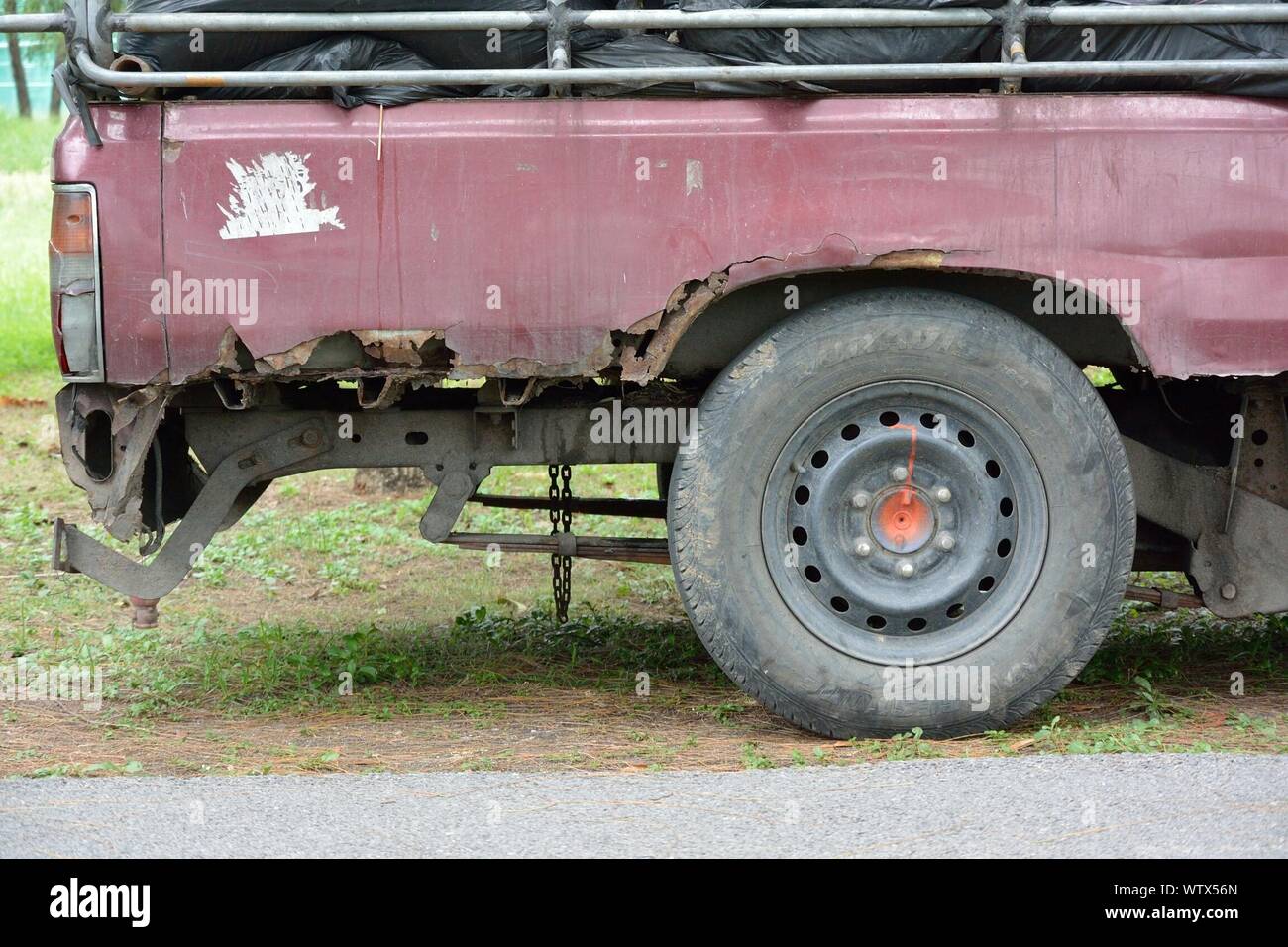 Bus damaged hi-res stock photography and images - Alamy