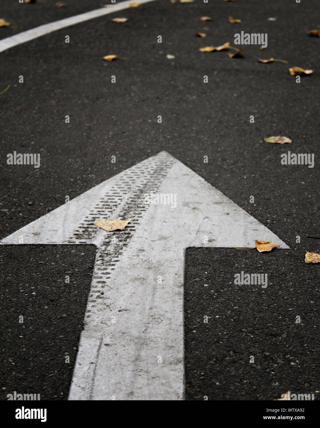 Walkway pedestrian marking hi-res stock photography and images - Alamy