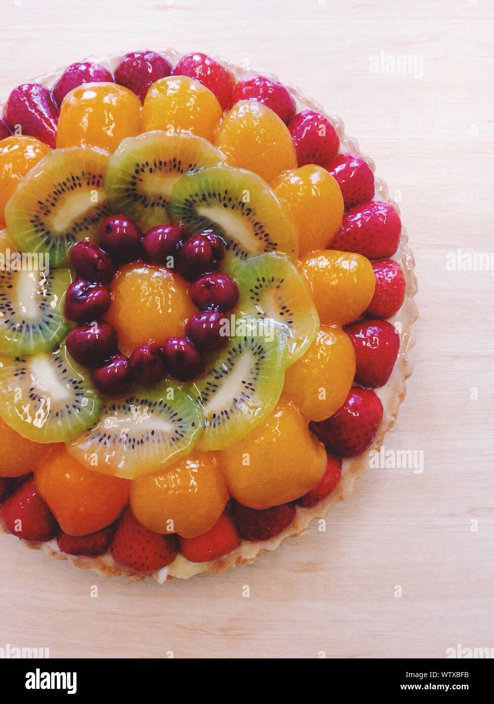 Flan fruit hi-res stock photography and images - Alamy