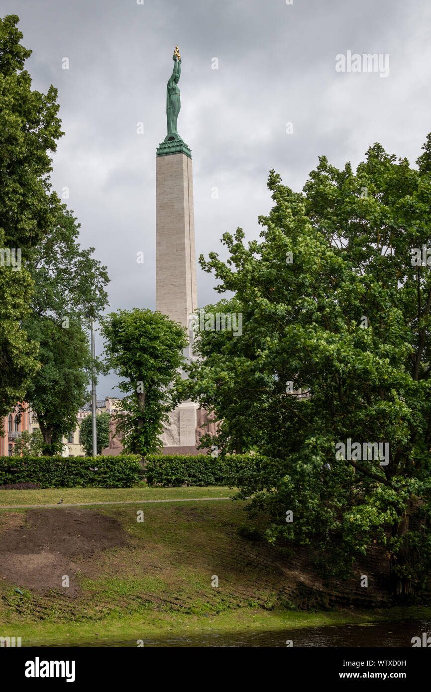 Freedom square riga hi-res stock photography and images - Alamy
