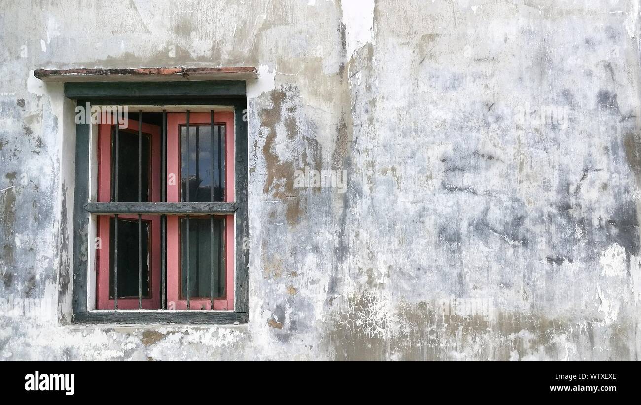 Window of old house hi-res stock photography and images - Alamy