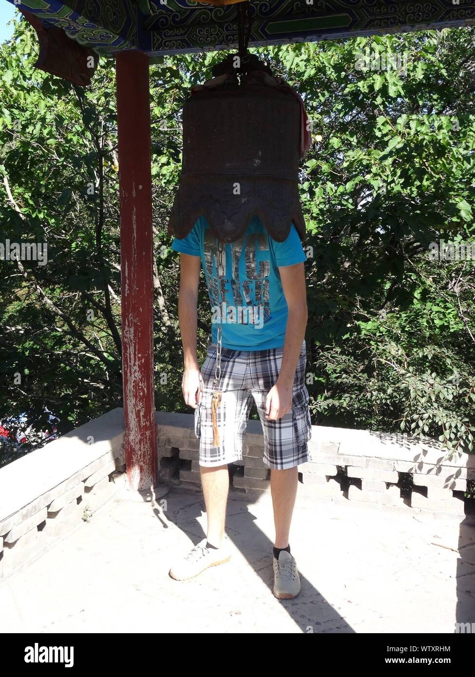 Bell man hi-res stock photography and images - Alamy