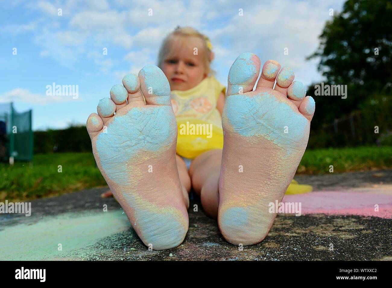 Sole girl hi-res stock photography and images - Alamy
