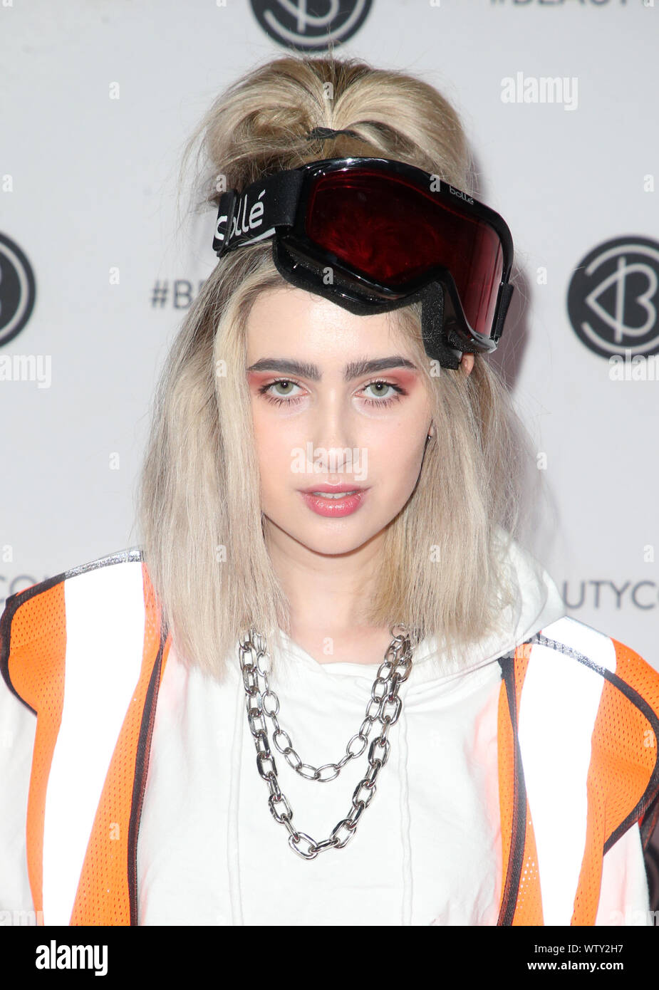 Beautycon Festival Los Angeles 2019 - Day 2 Featuring: Molly Elizabeth ...