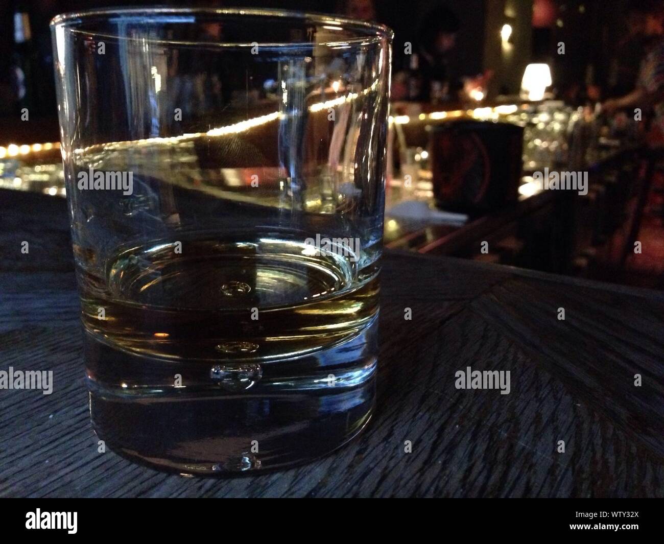 Alcohol table hi-res stock photography and images - Alamy