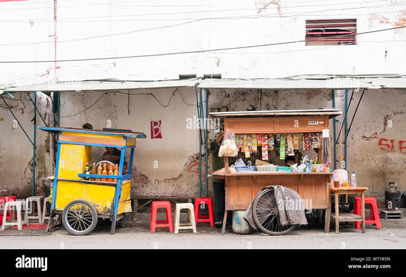 Street food, Yogyakarta, Java, Indonesia Stock Photo - Alamy