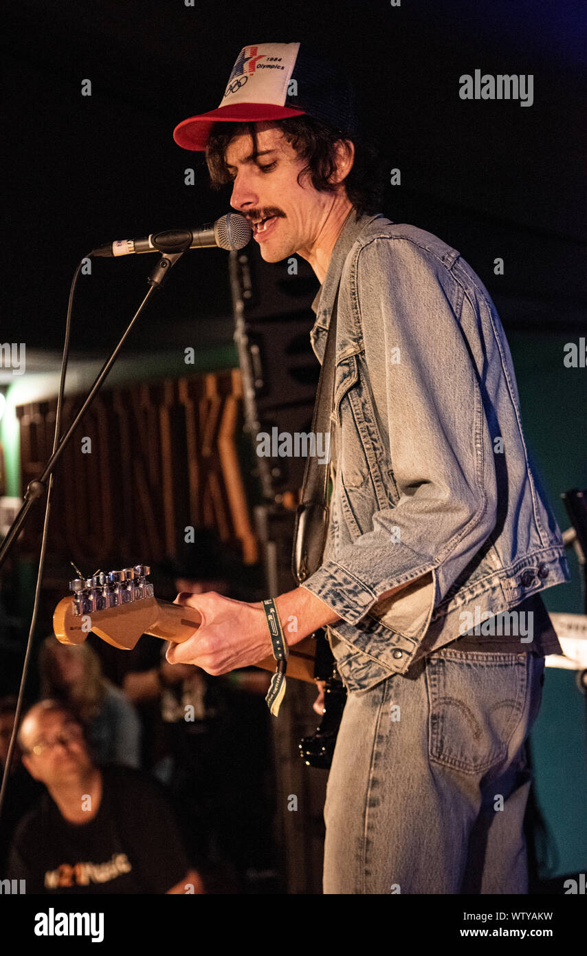 Robert chaney hi-res stock photography and images - Alamy