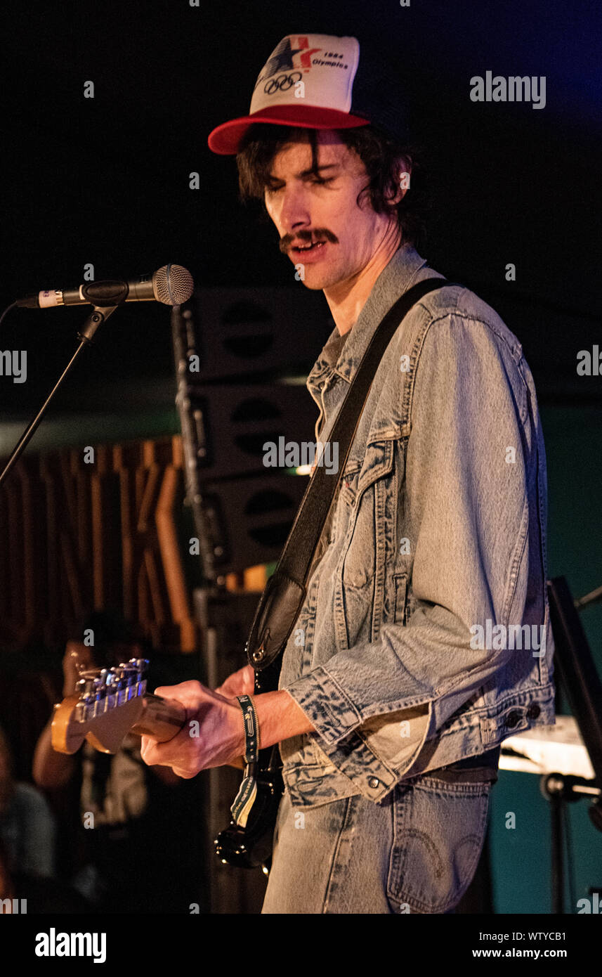 Robert chaney hi-res stock photography and images - Alamy