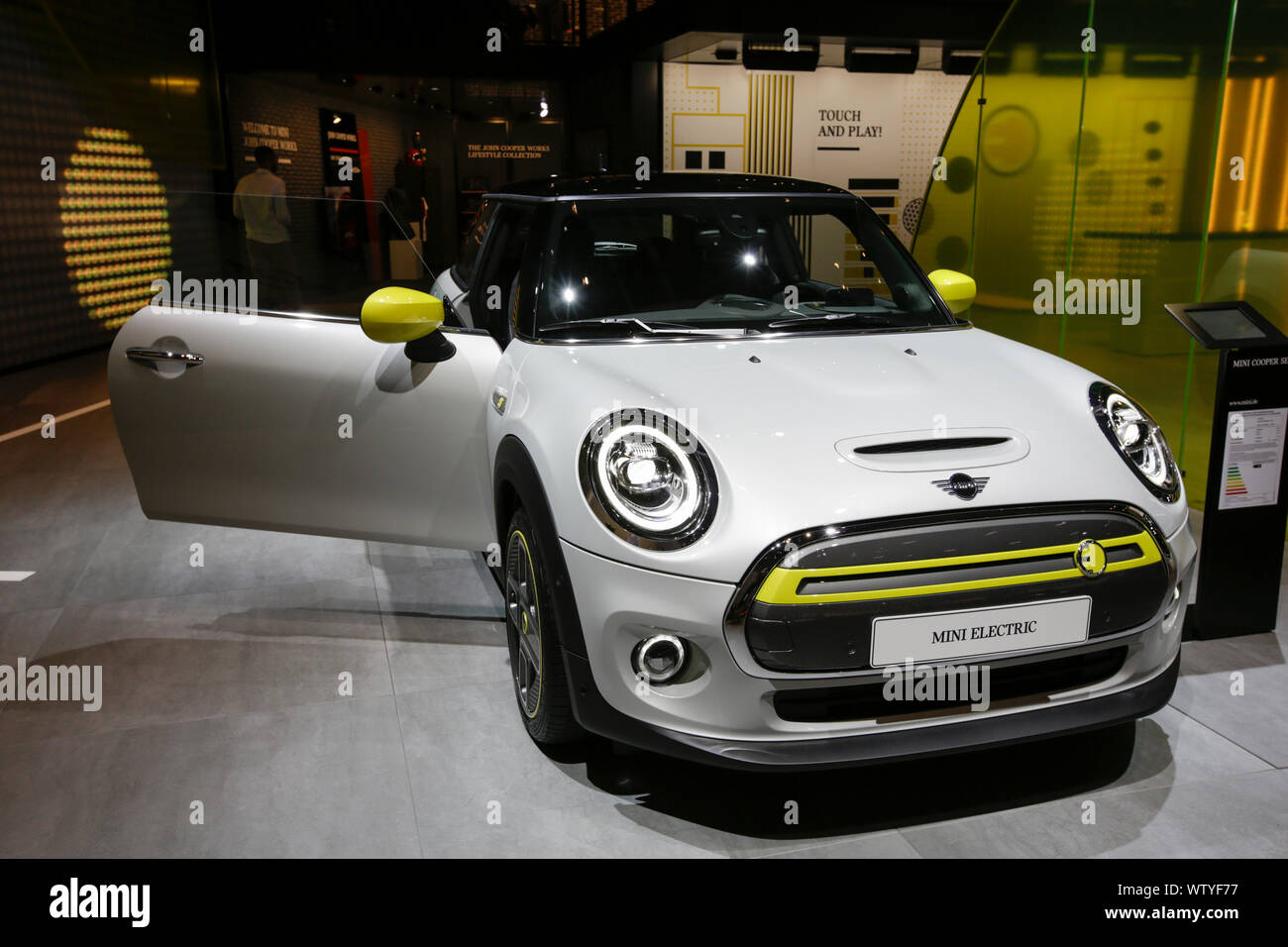 Frankfurt, Germany. 11th Sep, 2019. The British car manufacturer Mini ...
