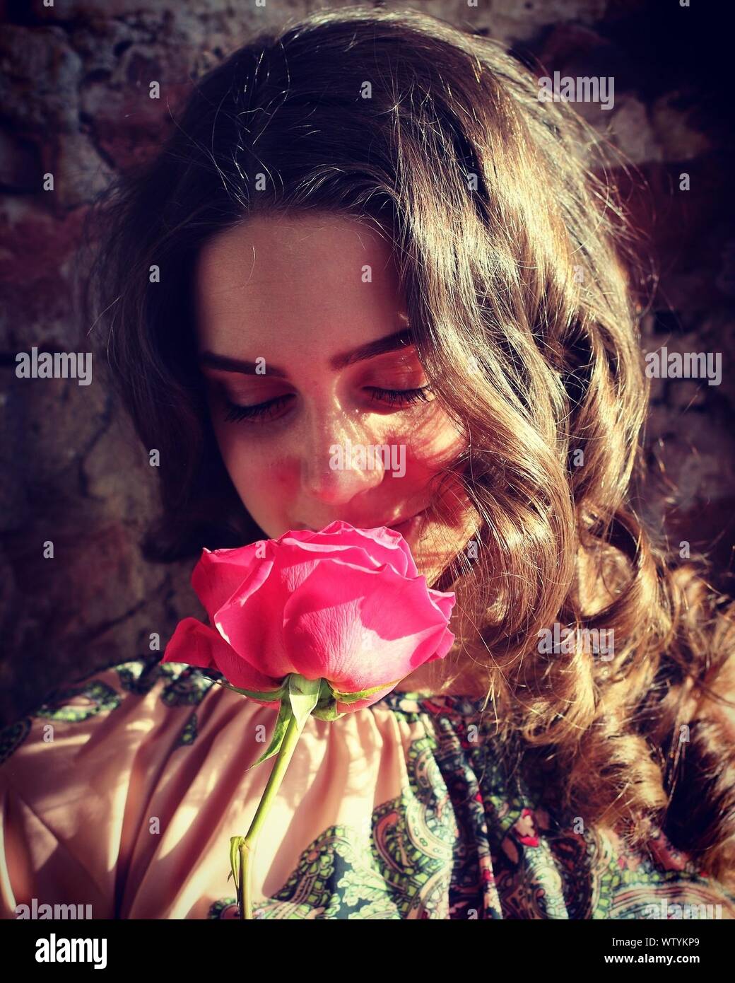 Curly rose hi-res stock photography and images - Alamy