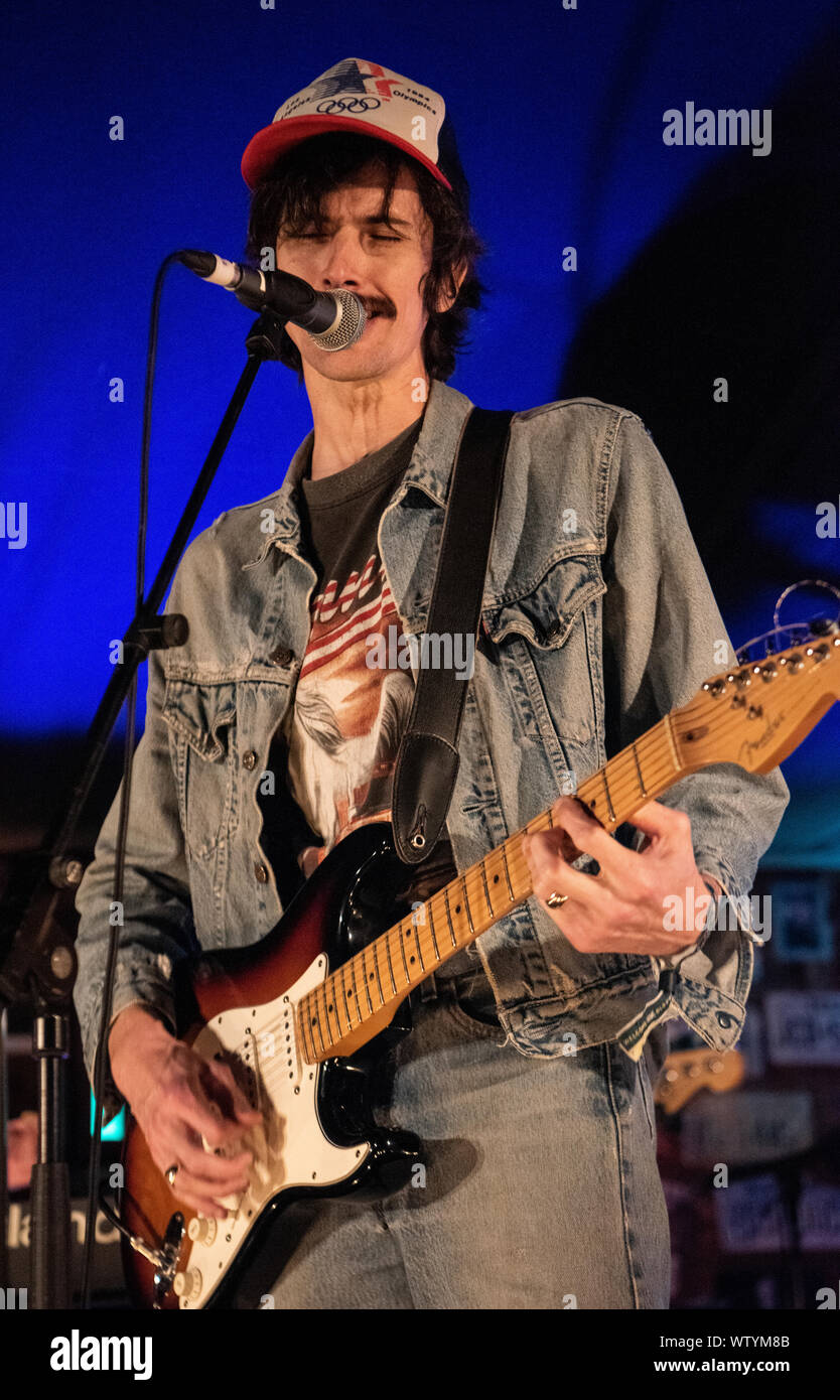 Robert chaney hi-res stock photography and images - Alamy