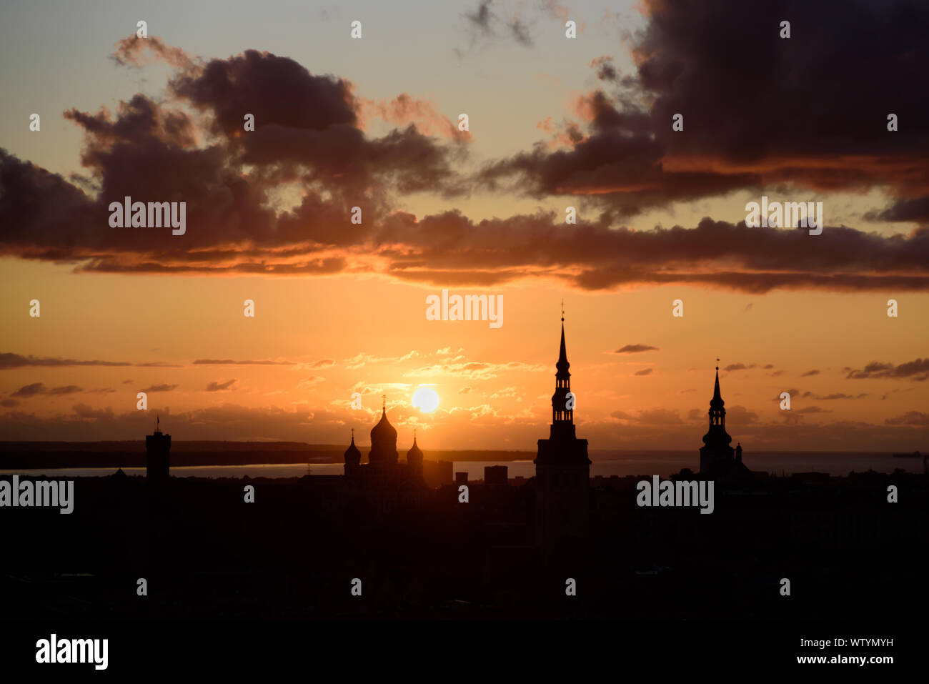Tallinn old town top view at sunset. Beautiful sky with clouds ...