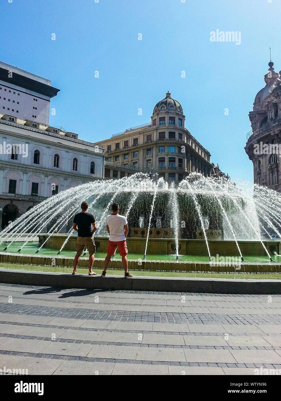 Fountain of illusion hi-res stock photography and images - Alamy