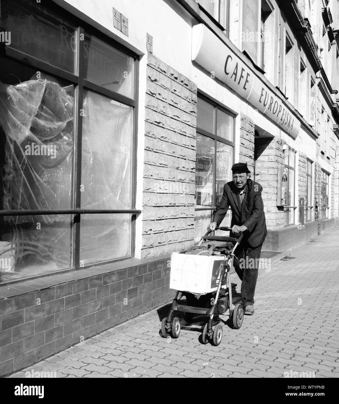 Hobo bag hi-res stock photography and images - Alamy