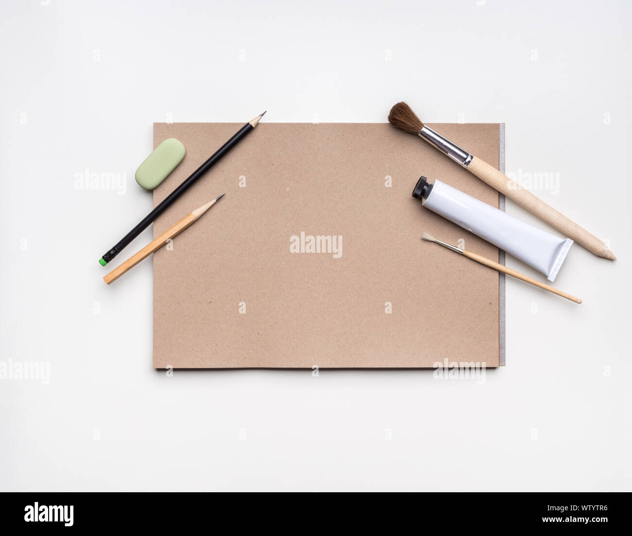 Painting tools sketchbook hi-res stock photography and images - Alamy