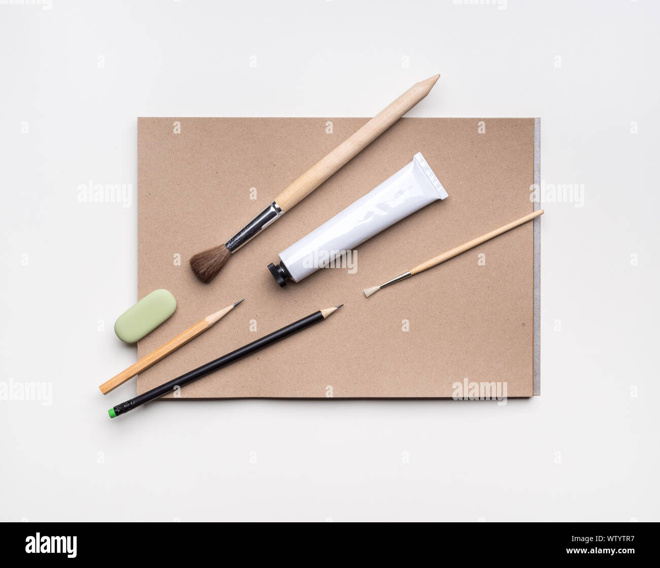 Painting tools sketchbook hi-res stock photography and images - Alamy