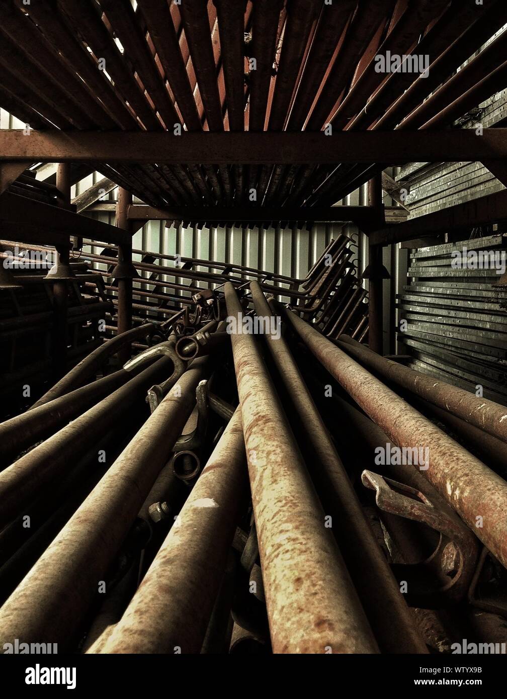Scrap metal pipes hi-res stock photography and images - Alamy