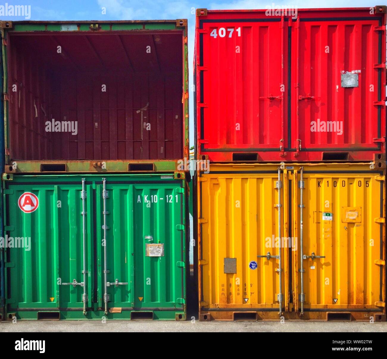 Colorful cargo hi-res stock photography and images - Alamy