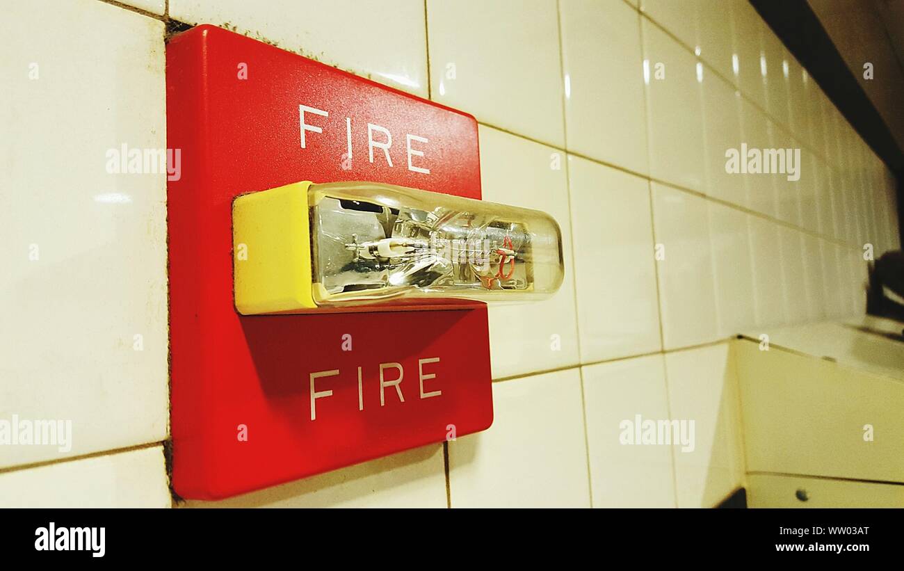 Wall mounted fire hi-res stock photography and images - Alamy
