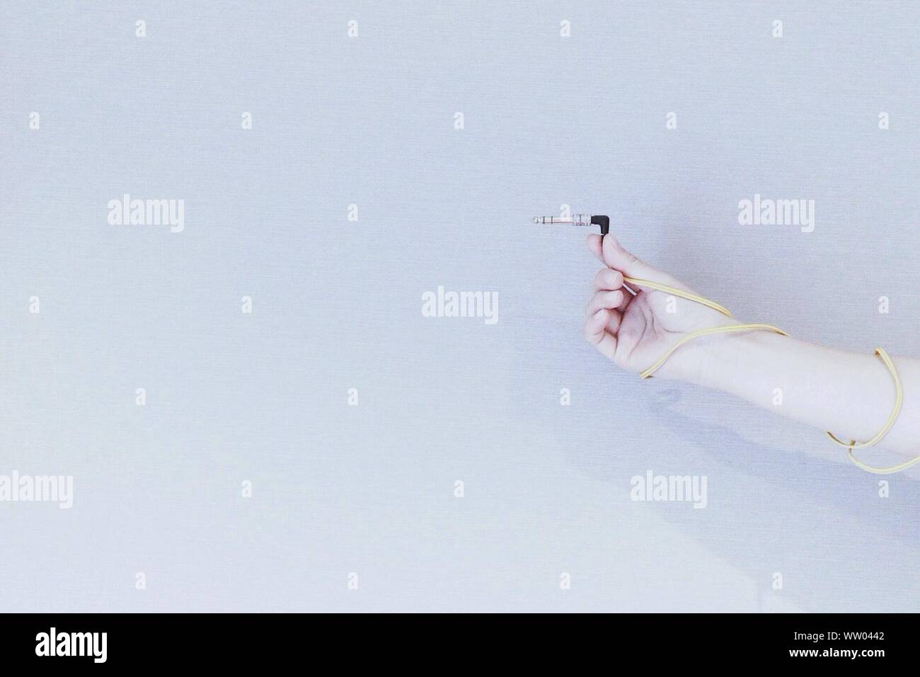 Human Hand Holding A Jack Stock Photo - Alamy