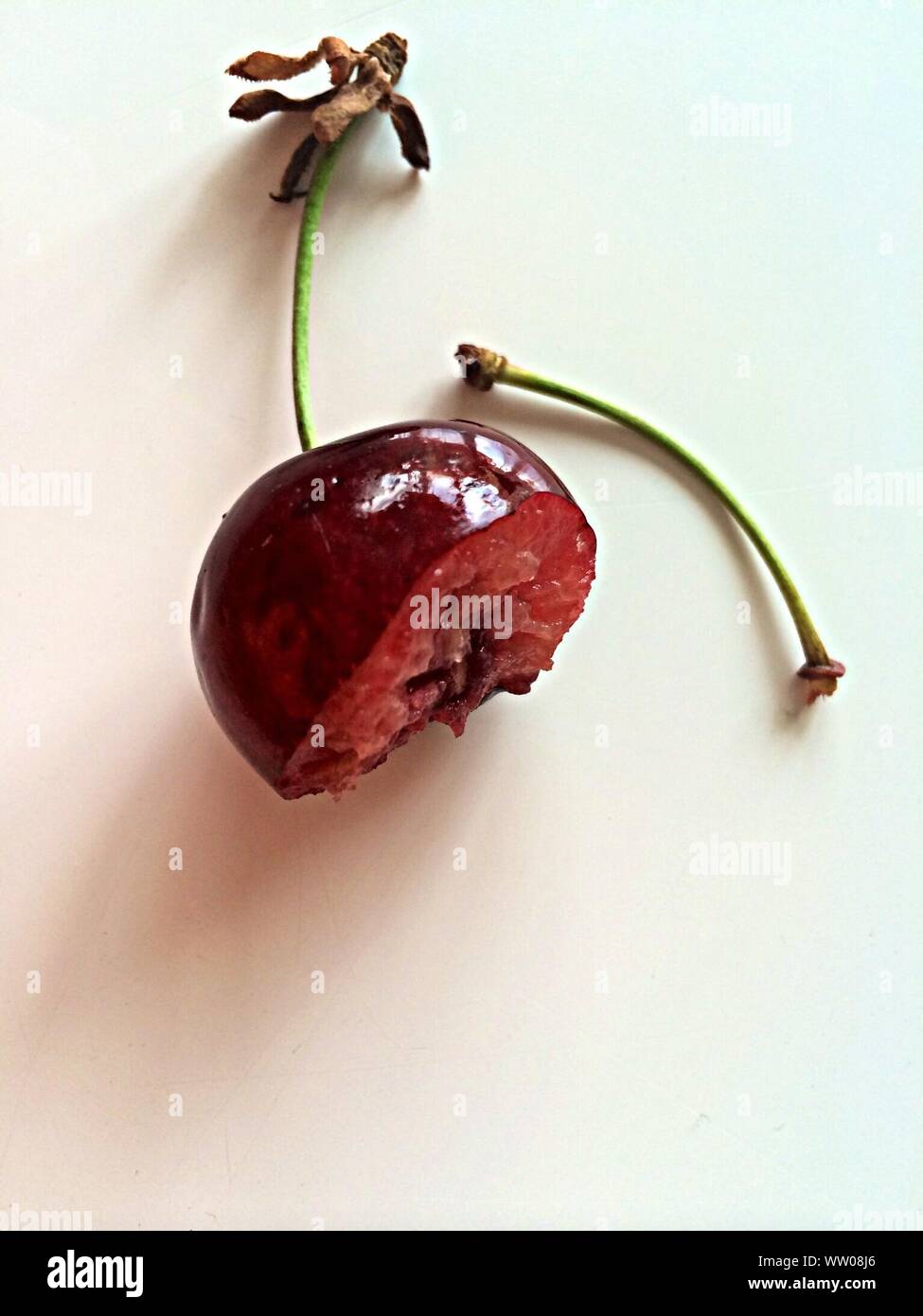 Cherry half hi-res stock photography and images - Alamy
