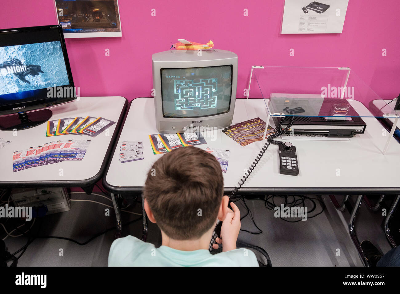 Pacman game pac man hi-res stock photography and images - Alamy