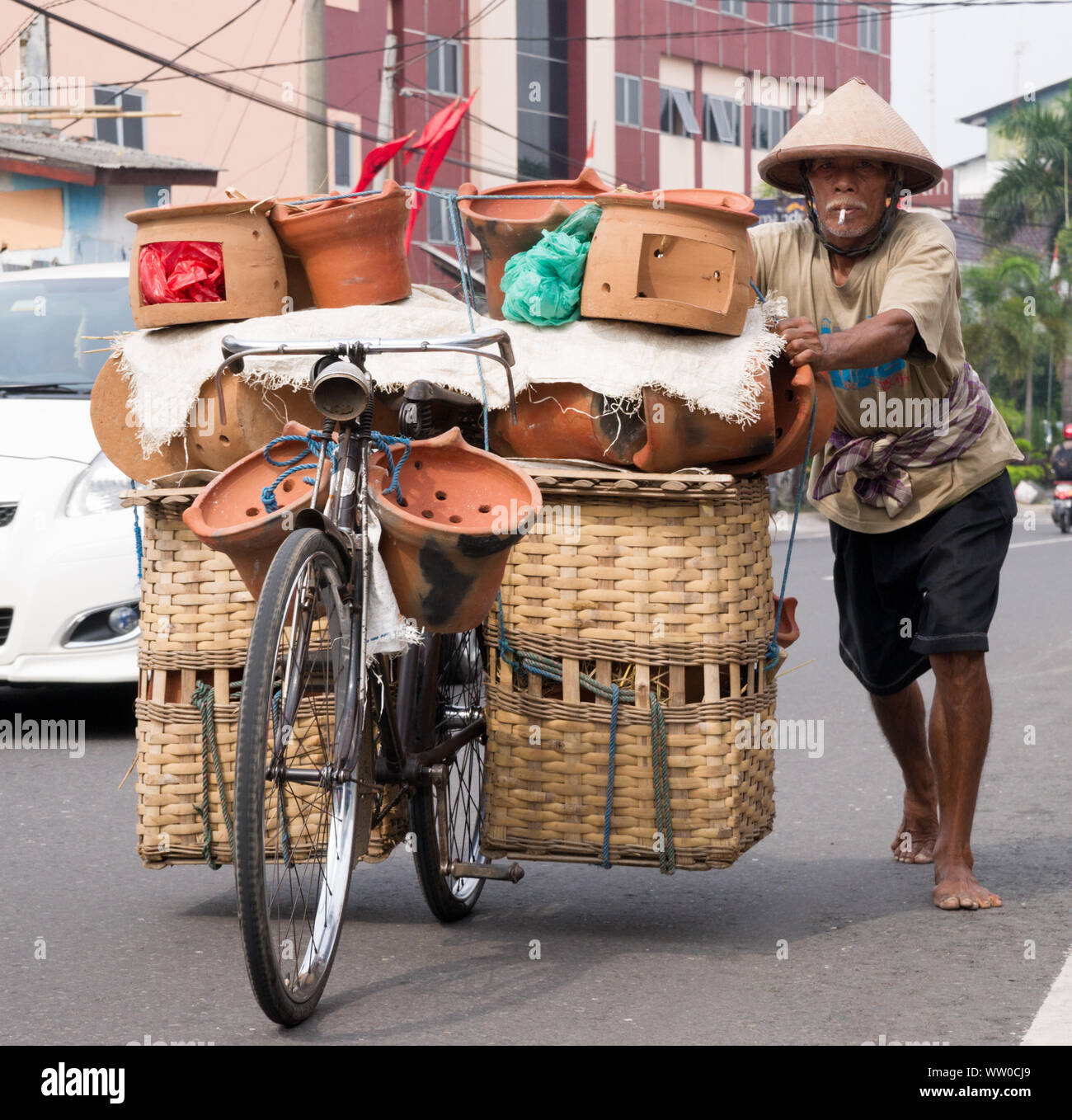 Cyclist indonesia hi-res stock photography and images - Alamy