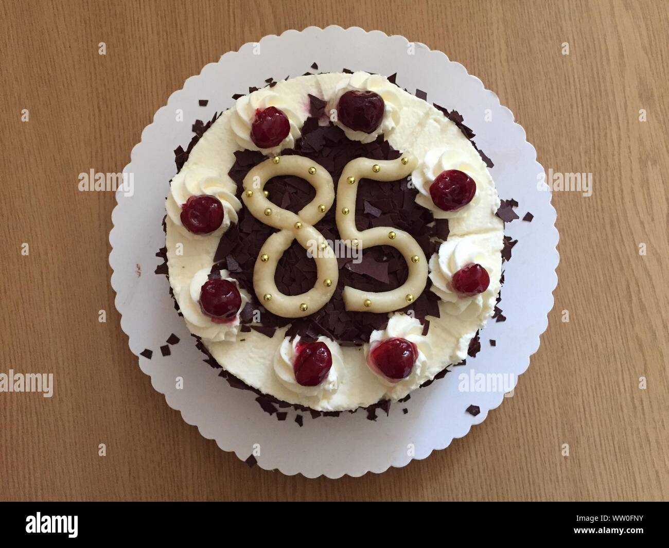 85 Birthday Cake High Resolution Stock Photography and Images - Alamy