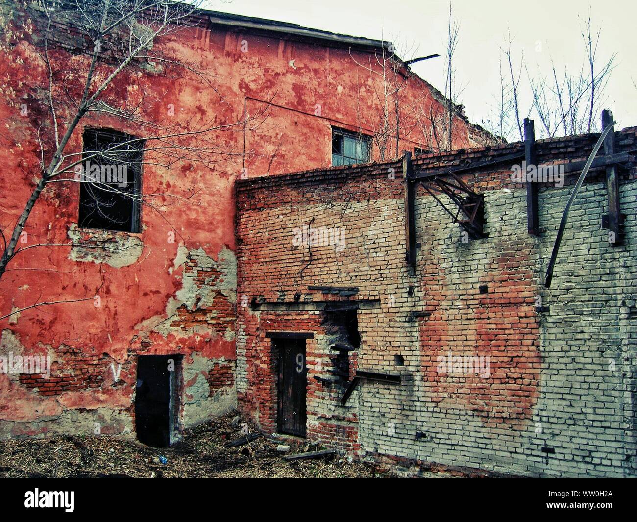 Old And Abandoned Buildings High Resolution Stock Photography and ...