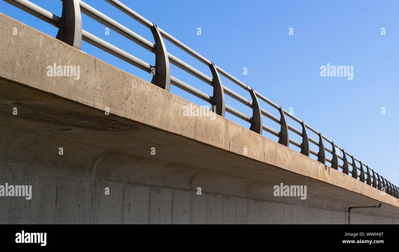 Cement bridge railing hi-res stock photography and images - Alamy