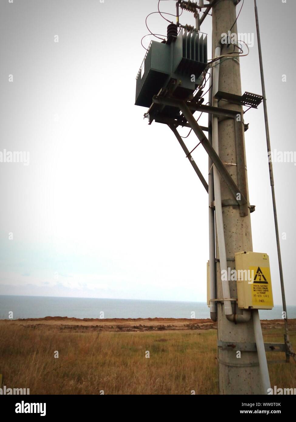 Transformer pylon hi-res stock photography and images - Alamy