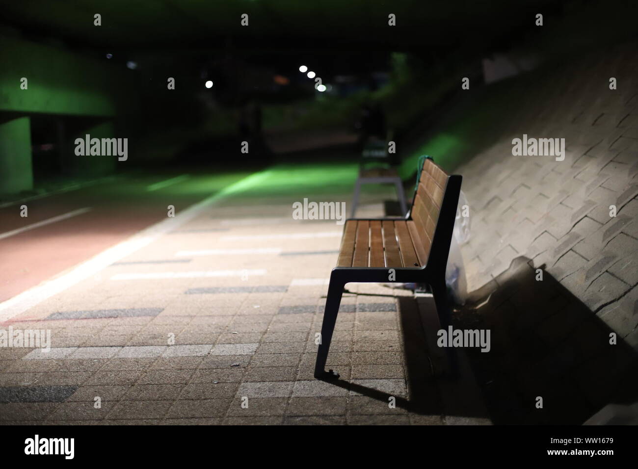 Street night chair hi-res stock photography and images - Alamy