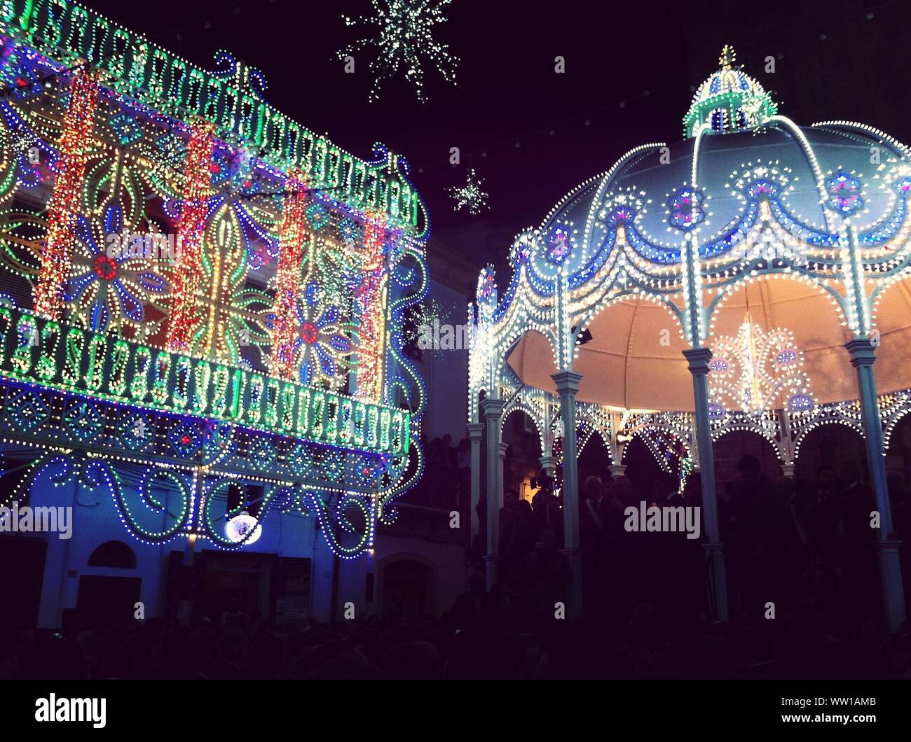 Buildings with neon lights hi-res stock photography and images - Alamy